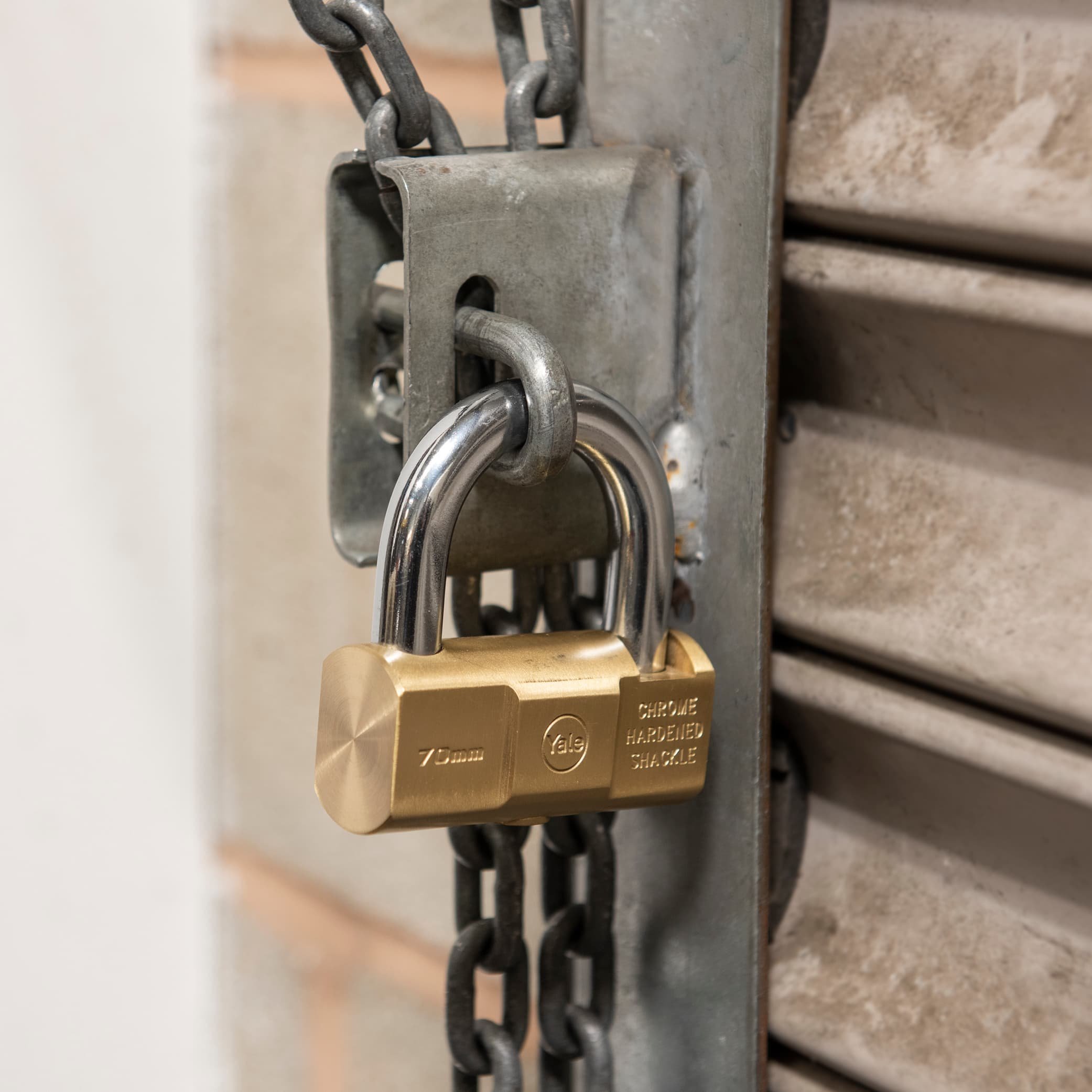 Brass Hammer Padlocks | Yale